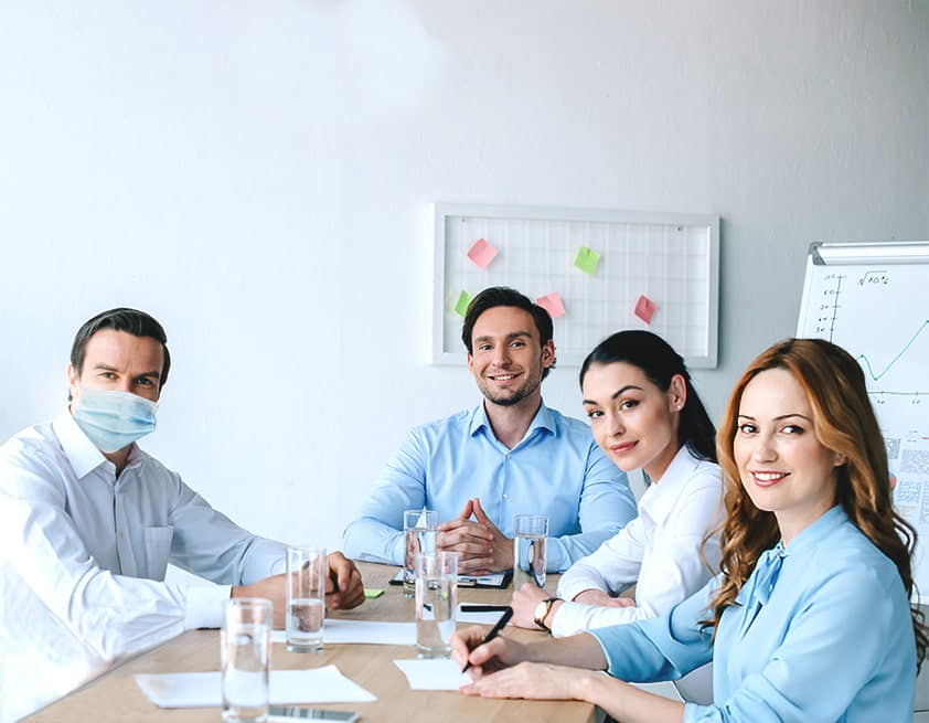 AVer CAM130 - 4K Camera with Intelligent Lighting for Small Rooms and ...